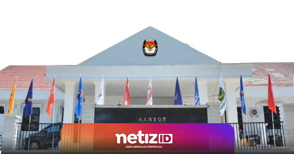 Maskot Pilkada, Burung Nuri hinggap di KPU Donggala menjadi sorotan ...